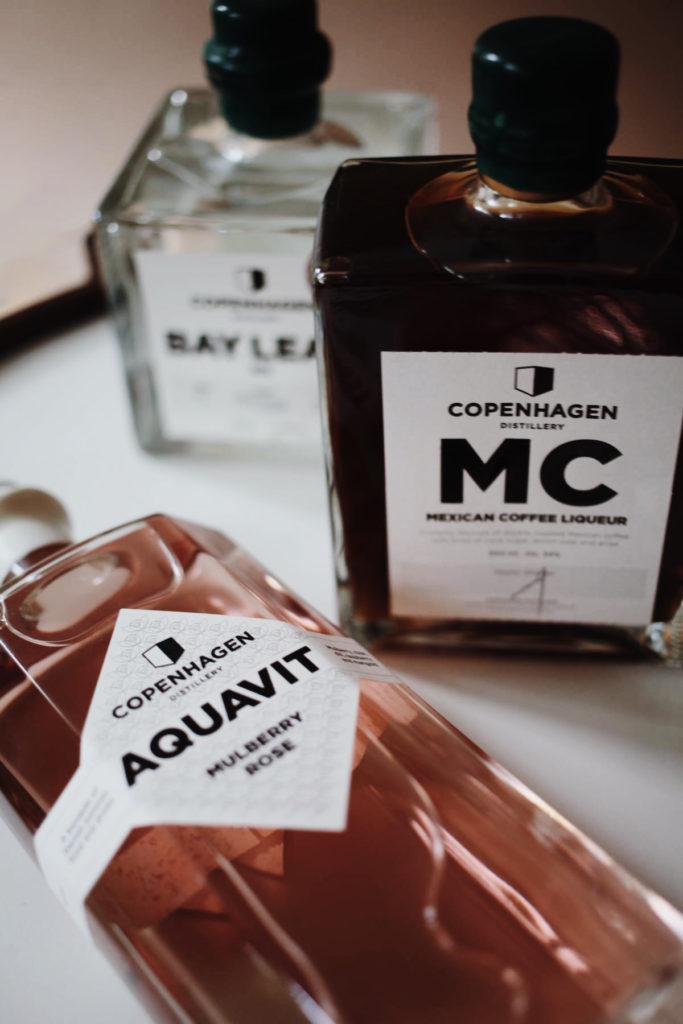 How to Make the Perfect Minimalist Home Bar